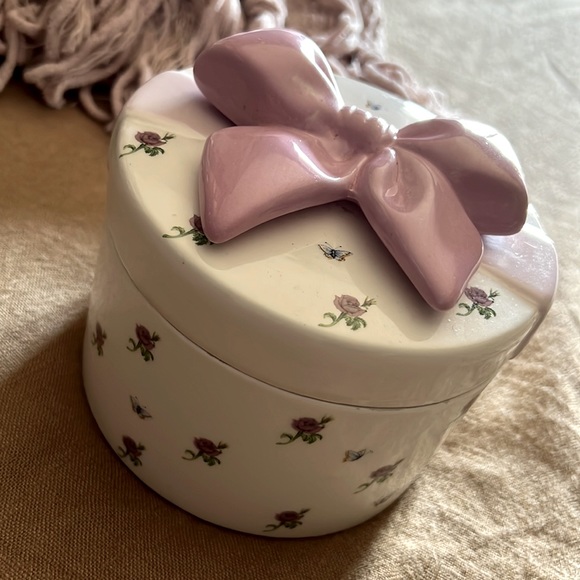 Accents | Vintage Teleflora Ceramic Canister | Poshmark